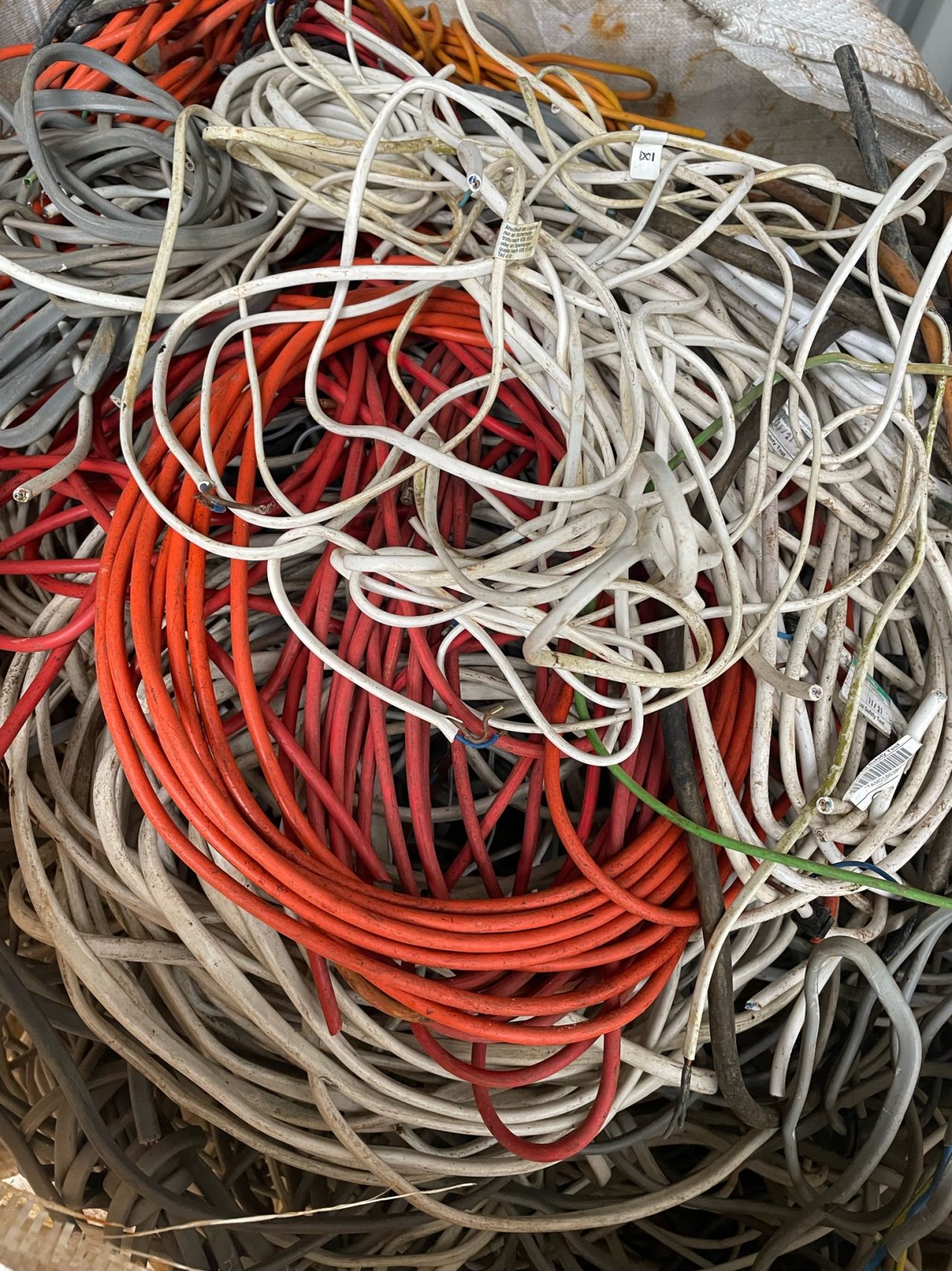 Ferrous & Non-Ferrous – Spire Metals – South Coast Metal Recycling